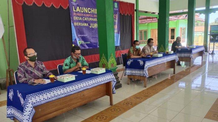 Cara Kelola Sampah di Desa Caturharjo, Inisiasi Rumah Kumpul Sampah ...