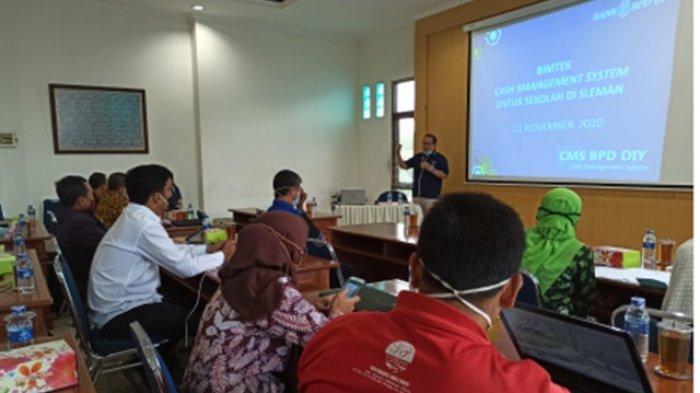 Bank BPD DIY Permudah Transaksi Nontunai Sekolah di Sleman Melalui ...
