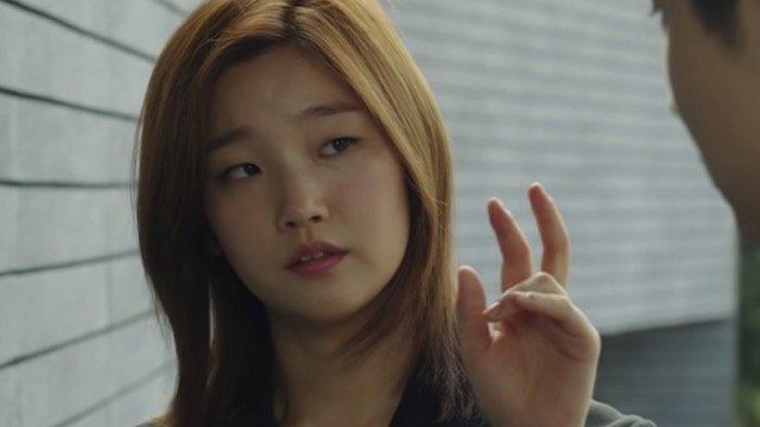 Drakor Record of Youth yang Diperankan Bintang Parasite, Park So Dam ...