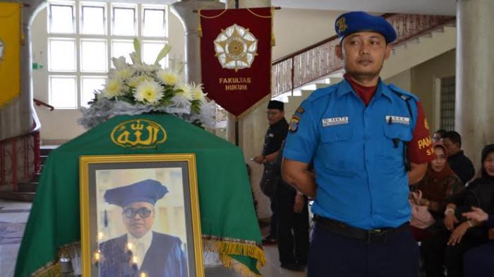 Guru Besar FH UGM Prof Bambang Poernomo Tutup Usia - Tribunjogja.com