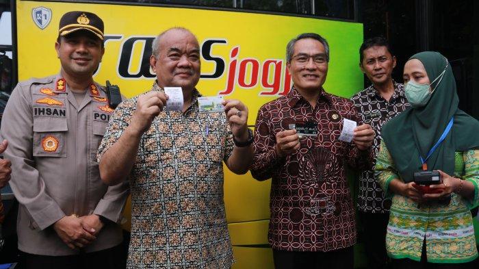 Bupati Halim dan Warga Bantul Sambut Gembira Jalur Baru Trans Jogja ...