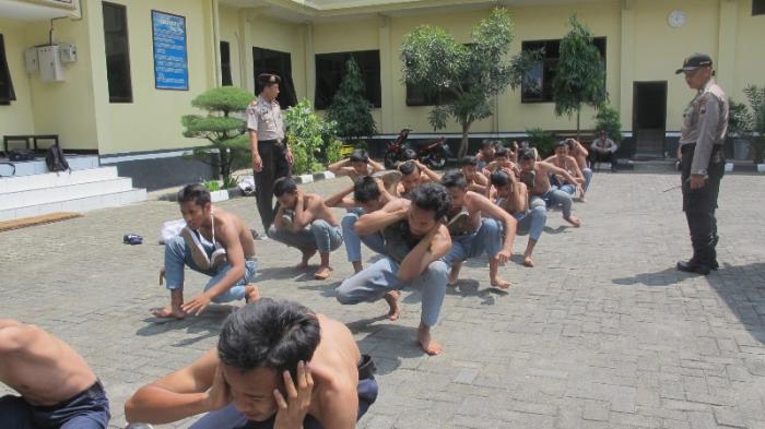 Polisi Tangkap Enam Pelajar SMK yang Hendak Tawuran - Tribunjogja.com