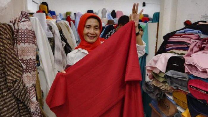 Jelang Imlek, Kain Corak Merah Banyak Diburu Pembeli - Tribunjogja.com