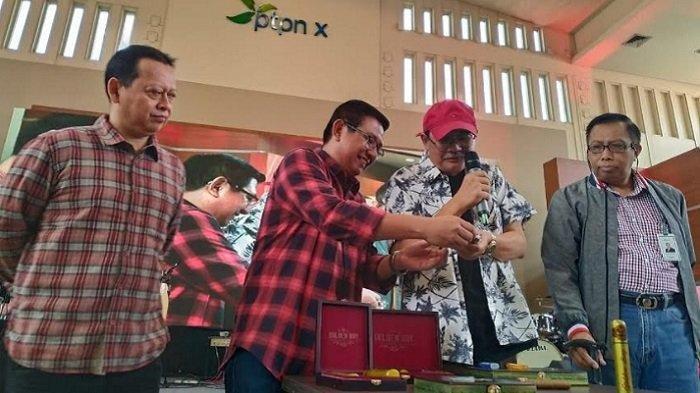 Kelebihan Cerutu Golden Boy, Cerutu Premium yang Harganya Rp 2 Juta ...