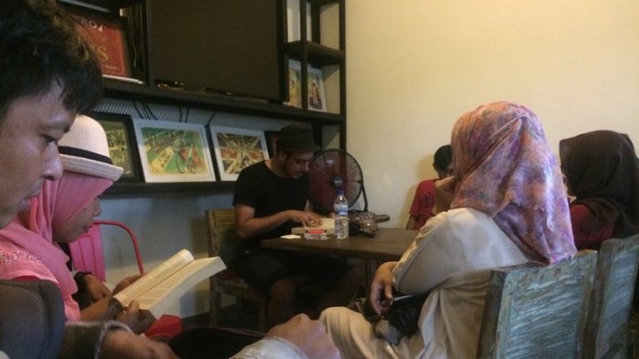 Ismail Babeth: Memilih Buku untuk Memilih Partner Kerja - Tribunjogja.com