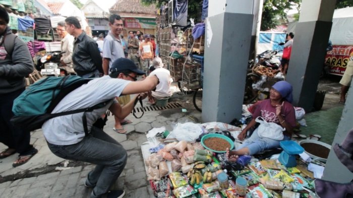 Komunitas Hunting Pasar: Santap Pagi Sambil Belajar Fotografi dan ...