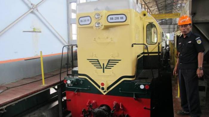 Lokomotif Diesel Elektrik BB200, Satu Tonggak Sejarah Kereta Api ...