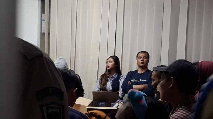 Dikira Pasangan Tak Sah, Mantan Bupati Garut Aceng Fikri Sempat ...