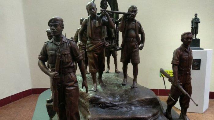 Memahat Nasionalisme dalam Karya Patung Bersejarah Yusman - Tribunjogja.com