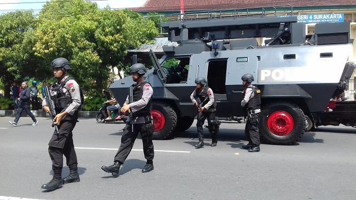 Datangi Mapolresta Solo, Kapolri Diikawal Mobil Barracuda - Tribunjogja.com