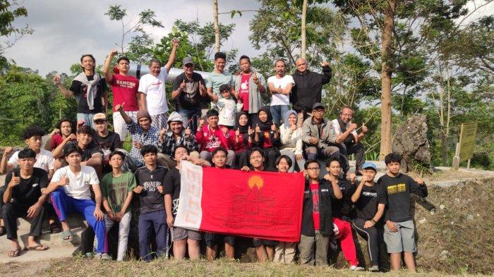 Pecinta Alam SMAN 6 Yogyakarta dan Alumni MWHC Beri Pesan Perdamaian ...