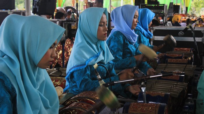 Menabuh Gamelan 66 Jam Non Stop, Pengalaman Baru Bagi Pengrawit Muda di ...