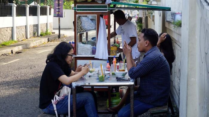 7 Rekomendasi Kuliner Bakso Legendaris di Jogja - Halaman all ...