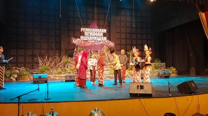 Berjasa Memajukan Kebudayaan Kulon Progo, Lima Seniman dan Budayawan ...