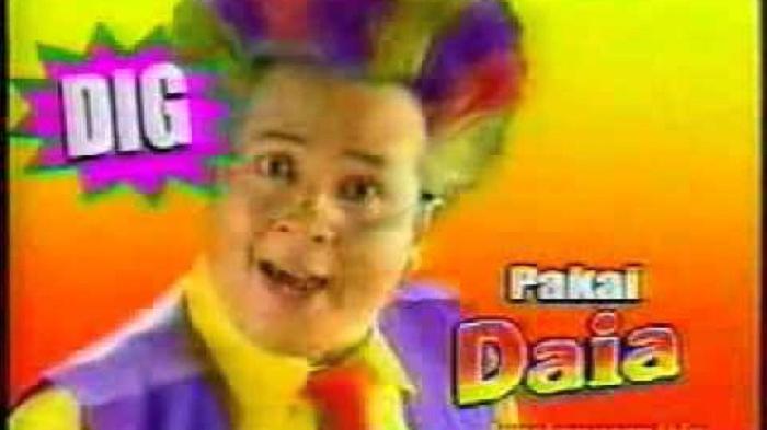 Ini Bedanya Pria 'Daia' dan Fadli Zon, Meski Wajahnya Sekilas Mirip ...