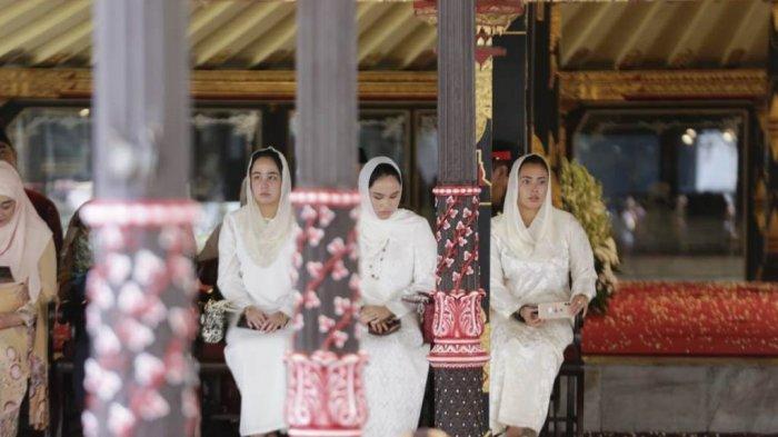 Potret Cantik 3 Putri Raja Malaysia yang Ikut Berkunjung ke Kraton ...