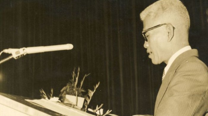 Mengenal Sosok Sayuti Melik, Pria Kelahiran Sleman yang Mengetik Naskah ...