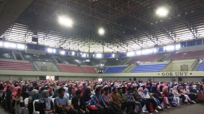 Tanggapan Para Peserta Usai Ikuti Seminar Kewirausahaan di GOR UNY ...