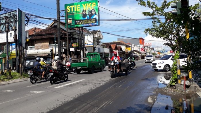 Arus Lalu Lintas Jalan Godean Lancar - Tribunjogja.com