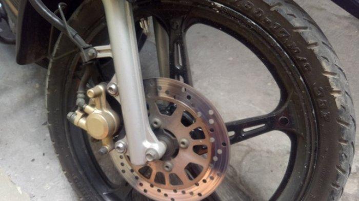 Perhatikan! Ini Tekanan Angin Ban Motor Bebek yang Sesuai Standar ...