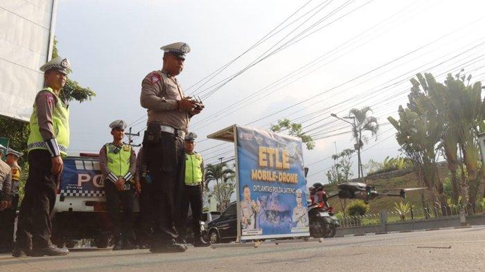 Ditlantas Polda Jateng Lakukan Uji Coba ETLE Menggunakan Drone di Kota ... Ditlantas Polda Jateng Lakukan Uji Coba ETLE Menggunakan Drone di Kota ...