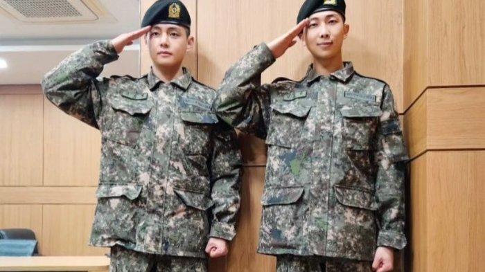 Update Terbaru V dan RM BTS yang Jalani Wamil Desember 2023 ...