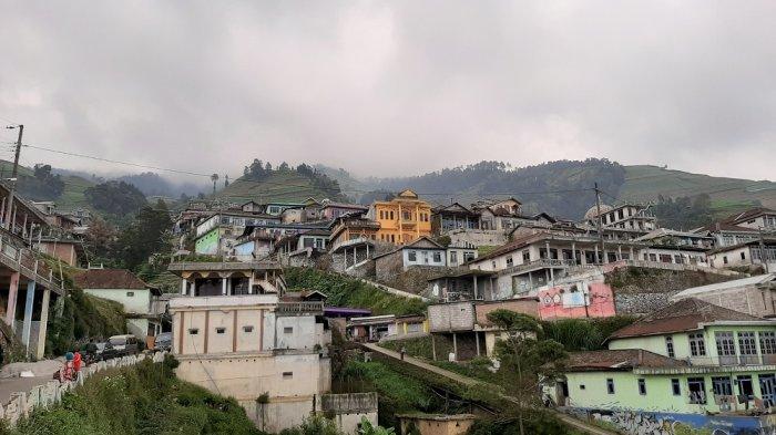 Bayar Homestay untuk Nginap di Nepal Van Java Magelang Bisa Pakai QRIS ...