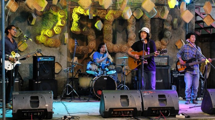 Gandeng 15 Band Lokal, Yayasan Kampung Halaman Luncurkan Album ...