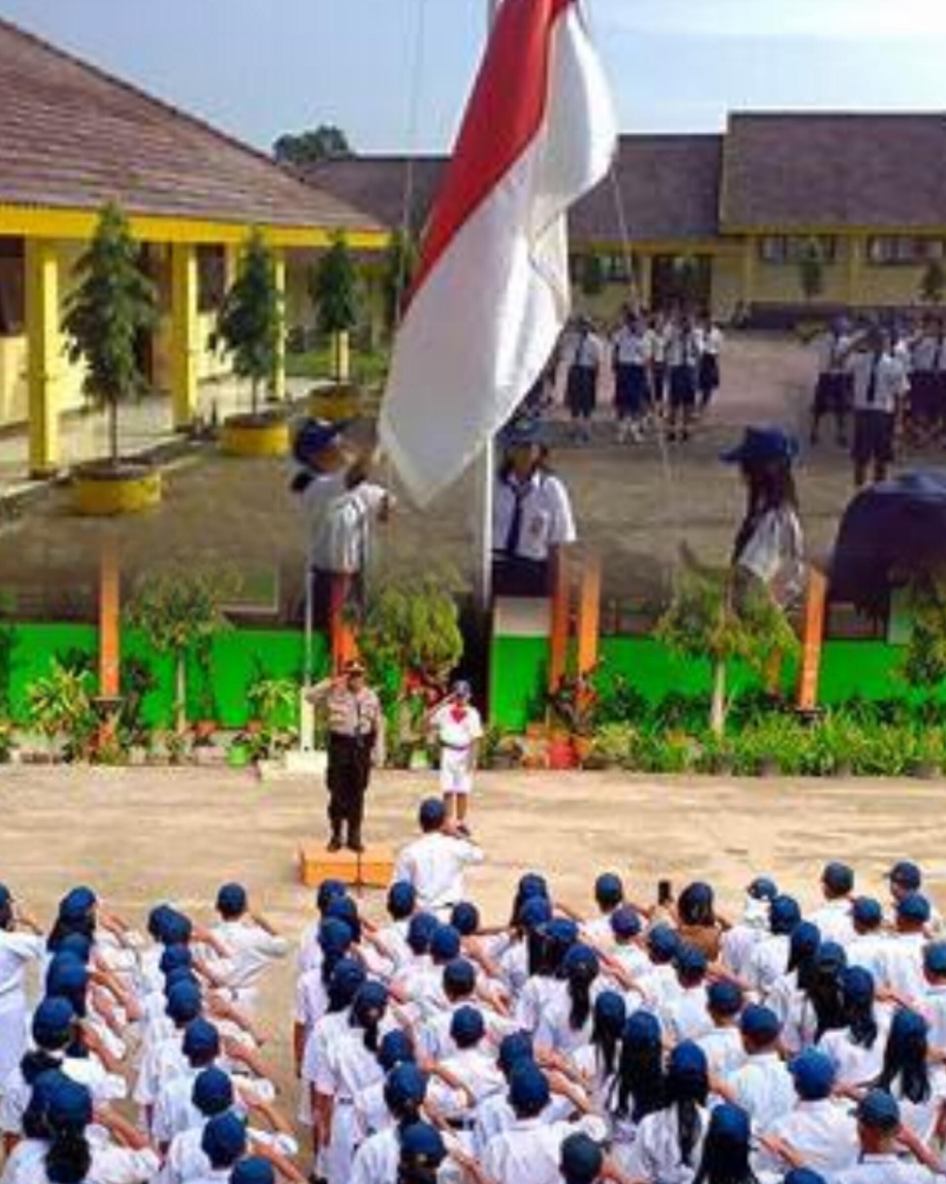 Pantun Pantun Yang Cocok Dibawakan Saat Menyambut Siswa Baru, Bunga ...