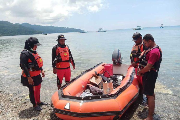 Perahu Nelayan di Ambon Terbalik Diterjang Ombak Besar, 1 Meninggal, 1 Hilang - Tribunjogja.com