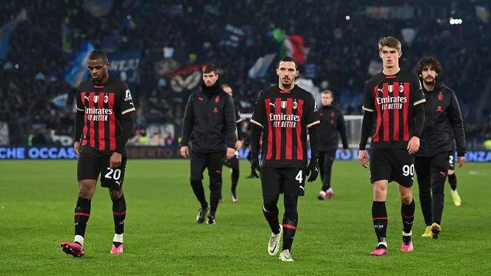 Pioli Mulai Terapkan Perubahan Formasi AC Milan saat Duel Torino di ...