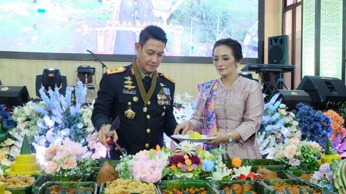 Irjen Pol Daniel Adityajaya Pimpin Syukuran Hari Bhayangkara ke-78 Tahun 2024 di Polda Kaltara ...