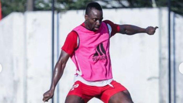 Tavares Pilih Donald Bissa atau Ramadhan saat PSM Makassar Lawan Persik ...