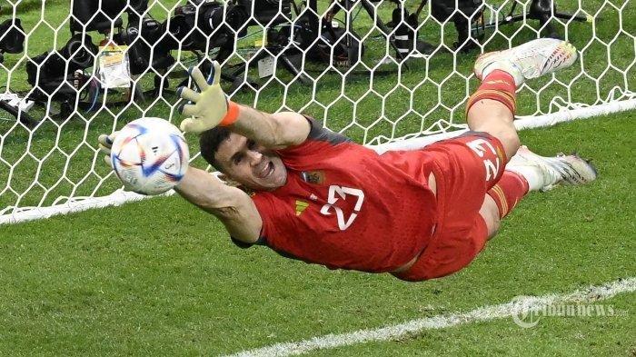 Profil Emiliano Martinez, Kiper Argentina di Ambang Sanksi FIFA untuk ...