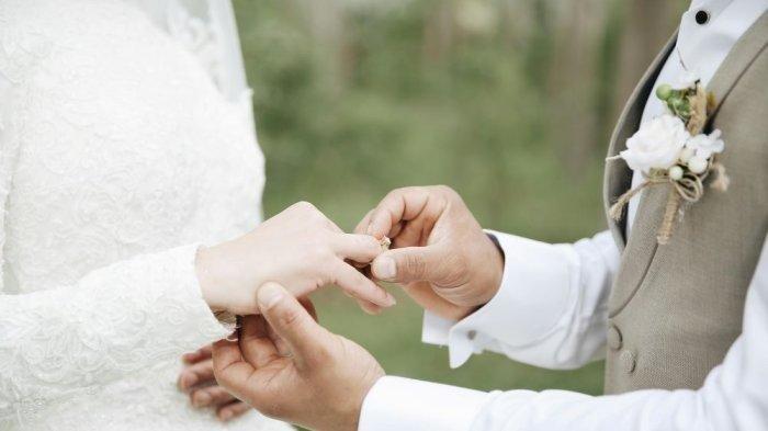 32 Pantun Pernikahan Islami, Doa dan Nasihat untuk Pengantin Baru agar ...
