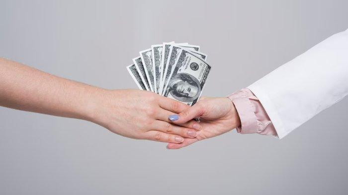 17 Pantun Pinjam Dulu Seratus yang Lagi Viral, Lengkap dengan Balasan untuk Menolak ...