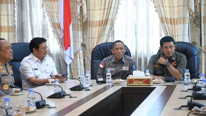 BNPB dan Bupati Bulungan Syarwani Sepakat Tingkatkan Kesiapsiagaan ... BNPB dan Bupati Bulungan Syarwani Sepakat Tingkatkan Kesiapsiagaan ...