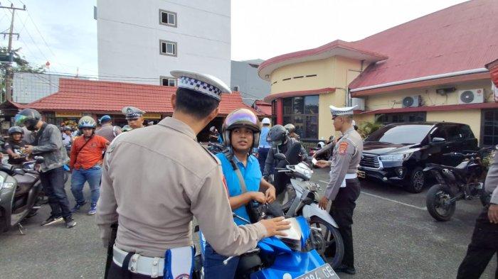 Pengendara Banyak Tidak Bawa SIM, STNK dan Pakai Helm, Selama Operasi Zebra Kayan di Tarakan ...