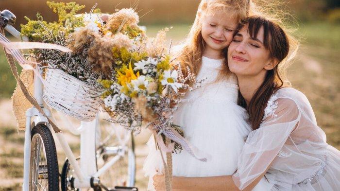 37 Pantun Hari Ibu 2024, Ucapan Penuh Cinta yang Tulus untuk Wanita ...