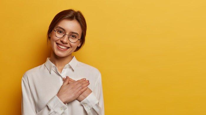 35 Pantun Nasihat tentang Rasa Syukur, Jadi Pengingat bagi Diri Sendiri ...