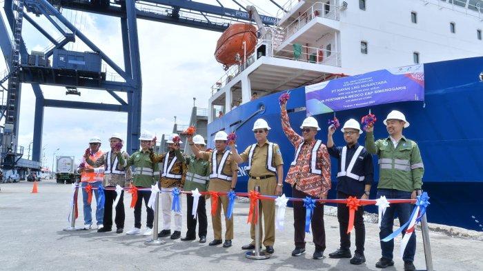 JOB Simenggaris dan PT Kayan LNG Nusantara Kirim 1.800 Ton LNG dari ...
