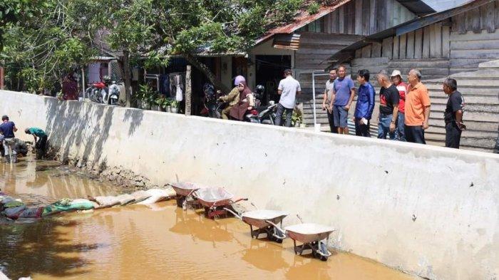 Tinjau Realisasi Pembangunan Penanganan Banjir, Wali Kota Sebut Gedung TACC Bisa Tampung 5.000 ...