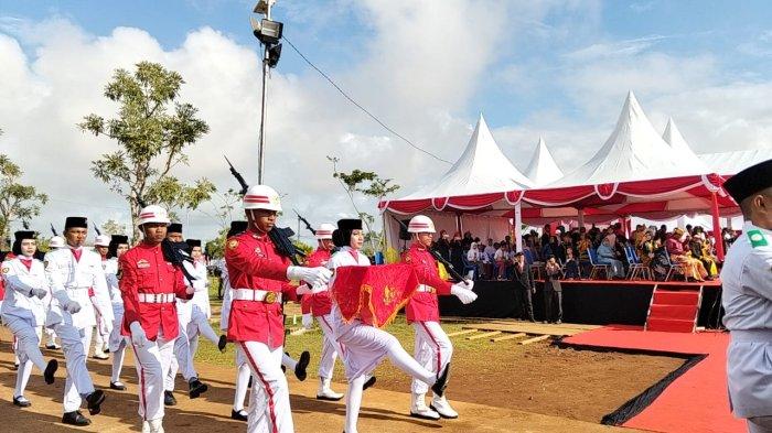 Segerombolan Lebah Kejar Drone, Upacara HUT ke-79 Kemerdekaan RI di ...