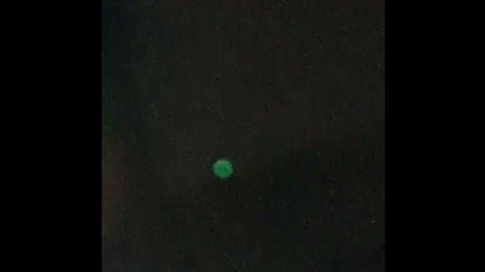 Penampakan UFO di Langit Kota Bandung Jadi Viral Media Sosial, Peneliti ...
