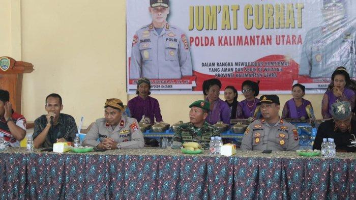 Jumat Curhat Polda Kaltara, Brigjen Pol Kasmudi Sapa Warga Desa Panca Agung - Tribunkaltara.com