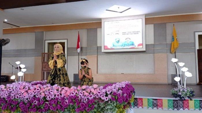 Peringati Hari Anak Nasional, PKK Gelar Fashion Show Ibu dan Anak ...
