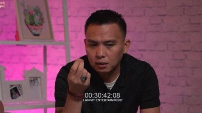 Karier Aktor Inisial R Terancam Hancur, Hard Gumay Sebut Ada Skandal ...