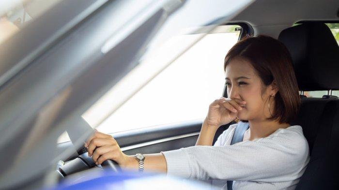 Tips Menghilangkan Bau Rokok dalam Mobil Menggunakan Bahan Alami ...