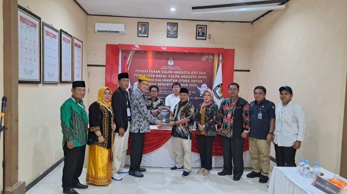 Hanya Butuh 30 Menit Pengecekan, Berkas Bakal Calon DPD RI Ismunandar ...