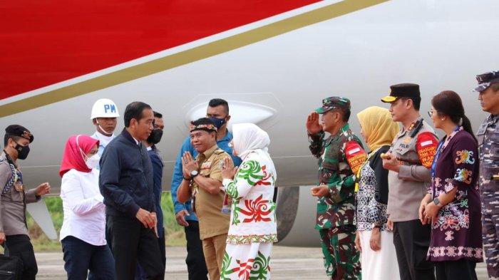 Tiba di Kaltara, Pangdam VI/Mulawarman Sambut Kedatangan Presiden Joko Widodo Didampingi Istri ...